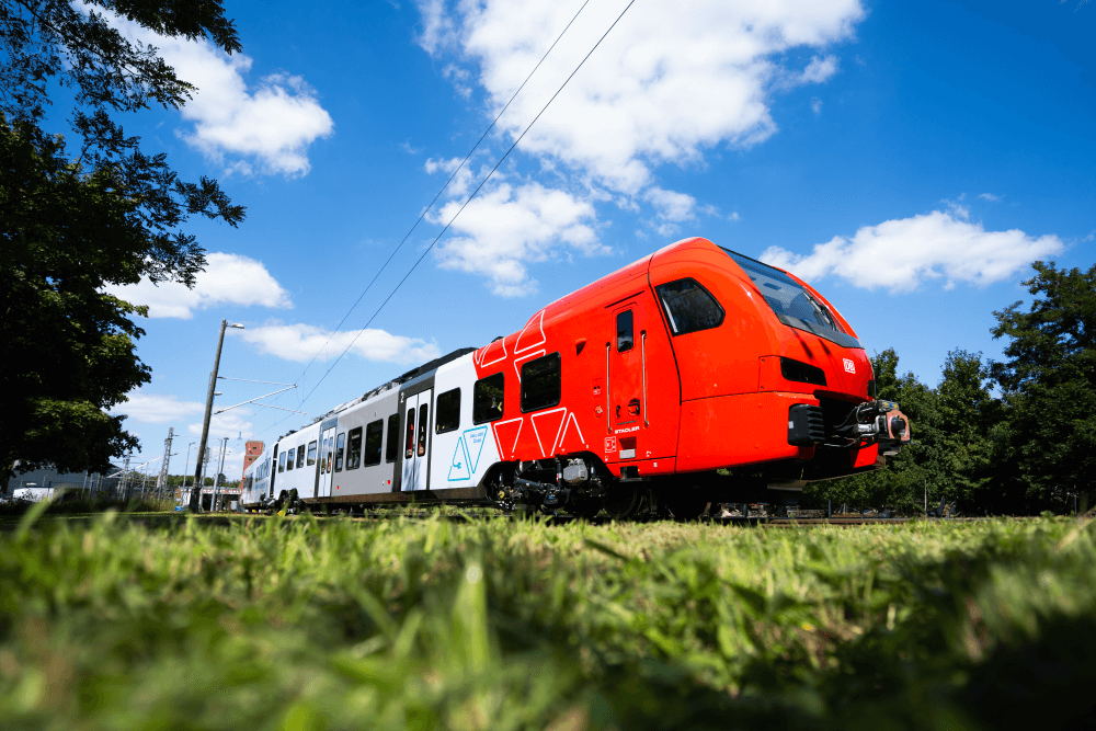 FLIRT train - Lightweight and flexible | Stadler